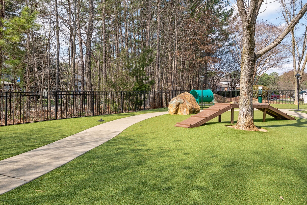 Solano at Chapel Hill - 100 Saluda Ct Chapel Hill, NC 27514 ...