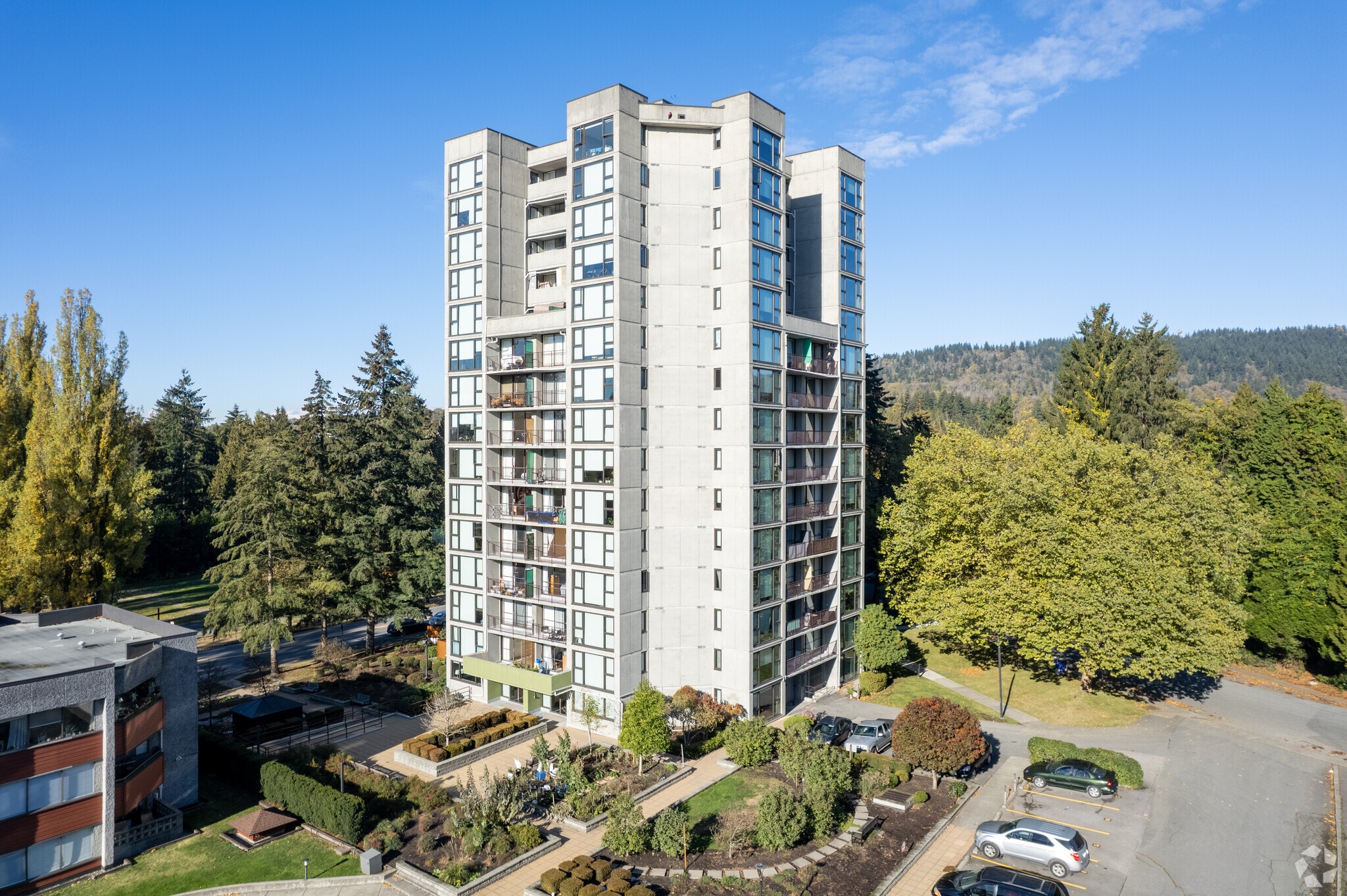 Salishan Court Apartments - 9210 Salish Crt Burnaby, BC | Apartments.com
