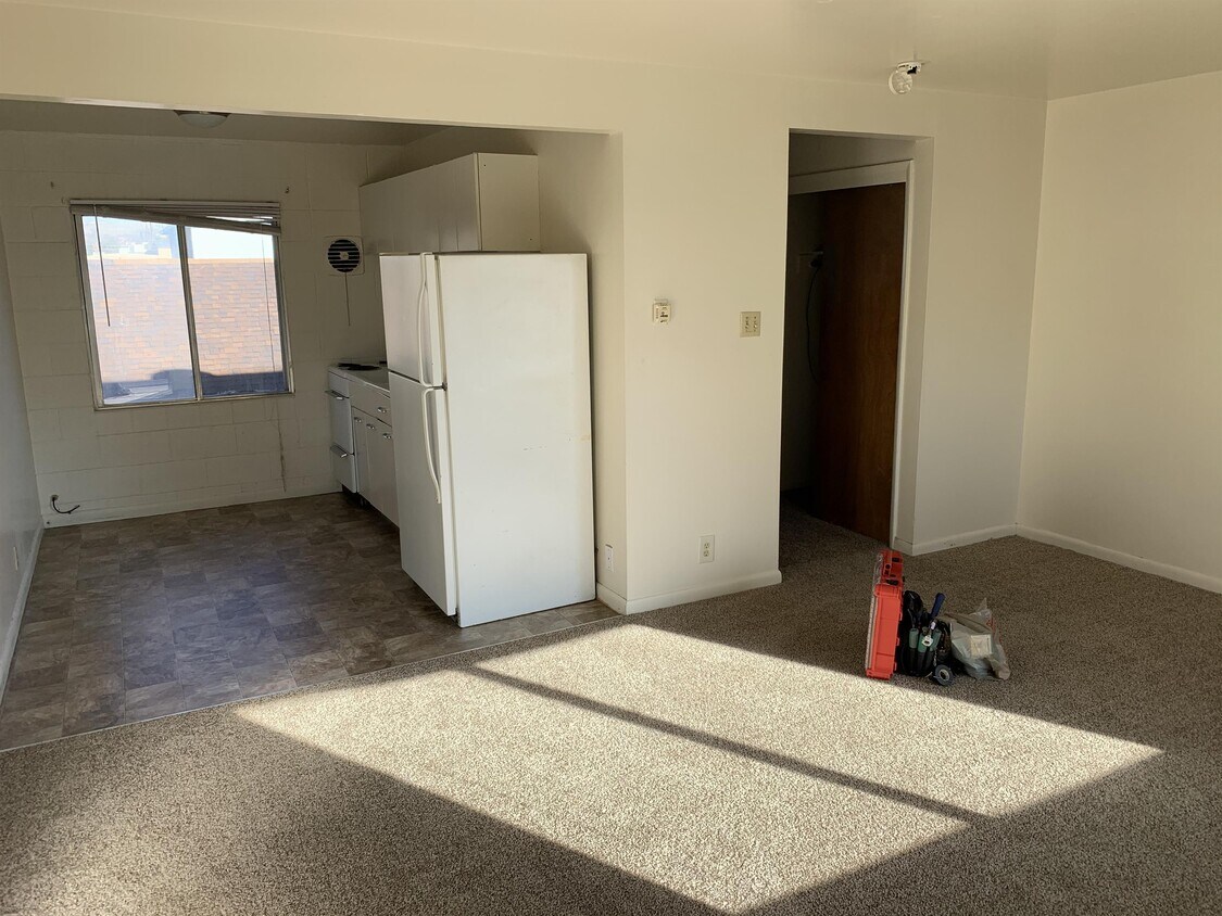 130 Chism St Unit 7, Reno, NV 89503 - Room for Rent in Reno, NV ...