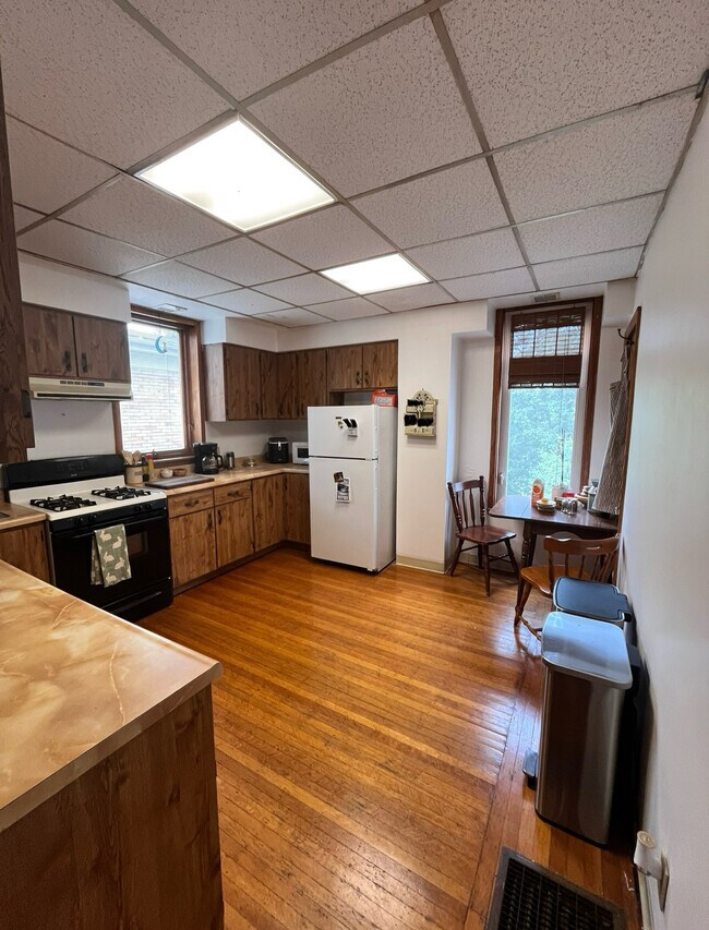 1820 Winhurst St Unit 2ndand3rdFloors, Pittsburgh, PA 15212 - 1820 ...