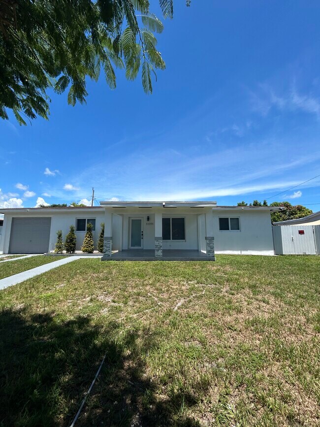 New South Miami Heights Senior Living Apartments for Rent - Miami, FL - Updated Today ...