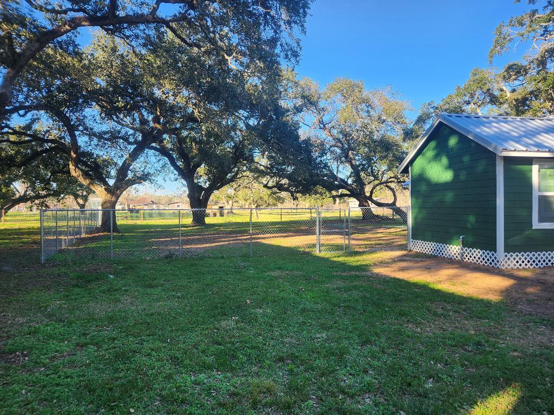 6222 S. F. Austin Road, Jones Creek, TX 77541 - House Rental in Jones ...