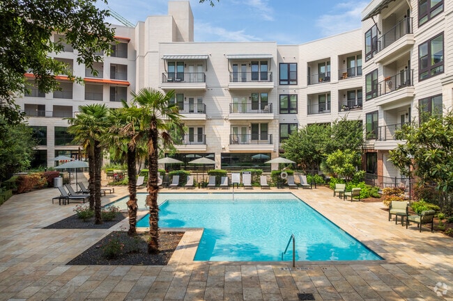 New Lake Shore Colony Apartments for Rent with Hardwood Floors - Austin ...