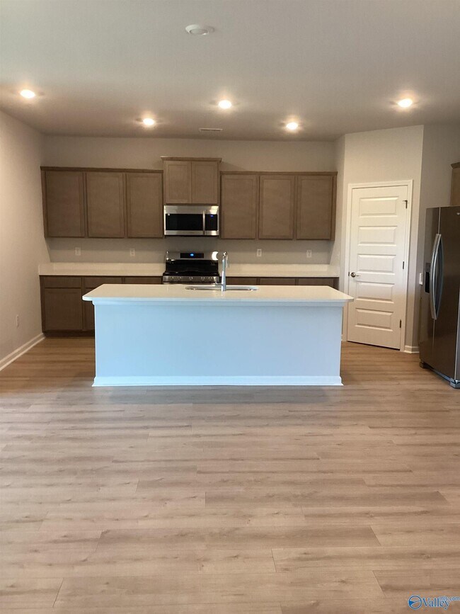 11197 Wayland Rdg Dr, Madison, AL 35756 - House Rental in Madison, AL ...