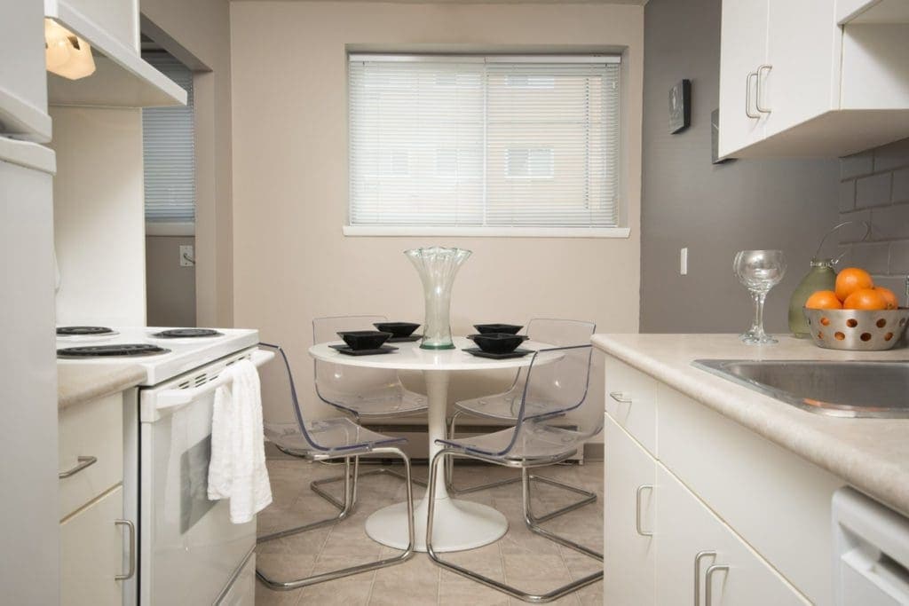 349 Edison Ave Unité 911, Winnipeg, MB R2G 0L9 - Appartement à Louer à ...