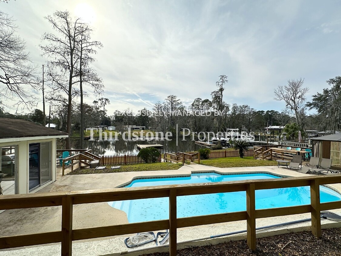 5588 La Moya Ave, Jacksonville, FL 32210 - Townhome Rentals in ...