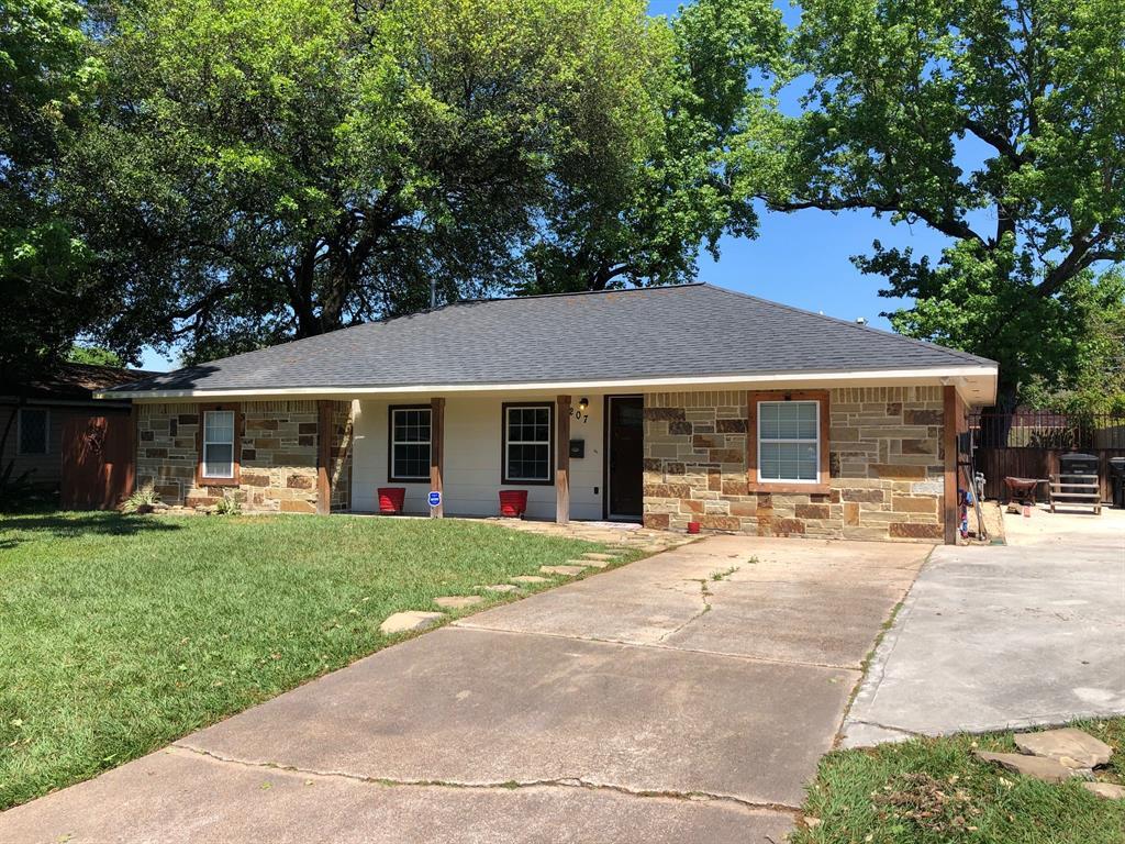 207 Weatherly Way, Houston, TX 77022 - House Rental in Houston, TX ...