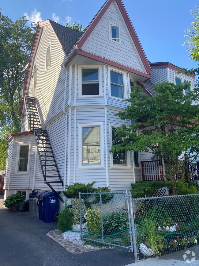 Houses For Rent in Boston MA - 758 Homes