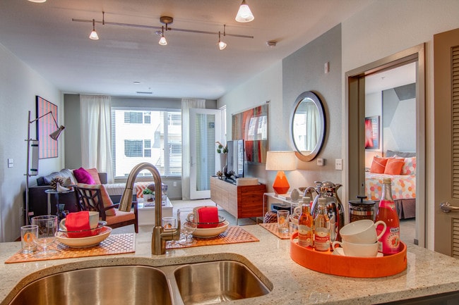 Veranda Highpointe Rentals - Denver, CO | Apartments.com