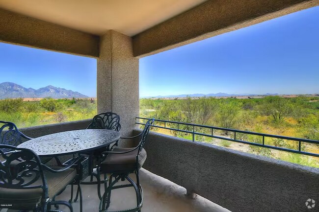 Stone Canyon Apartments for Rent with a Swimming Pool - Oro Valley, AZ ...