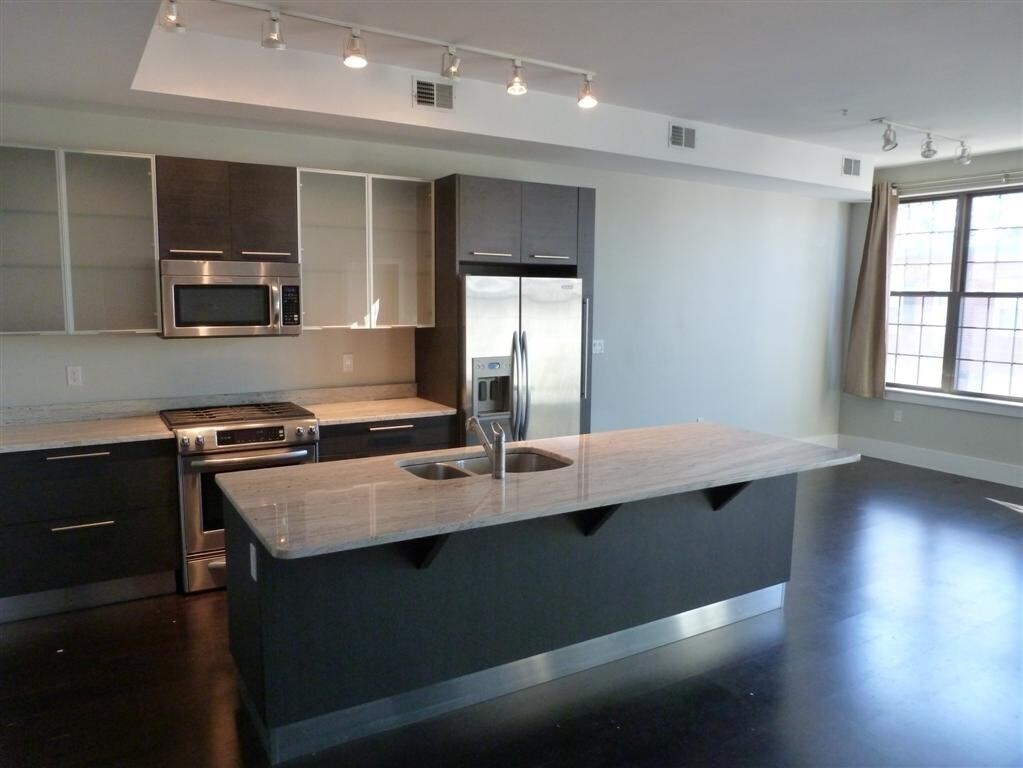 154 W 2nd St Unit 301, Boston, MA 02127 - Condo for Rent in Boston, MA ...