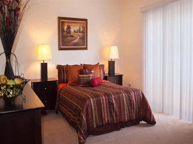 The Ridgeview Apartments - Northridge, CA | Apartments.com