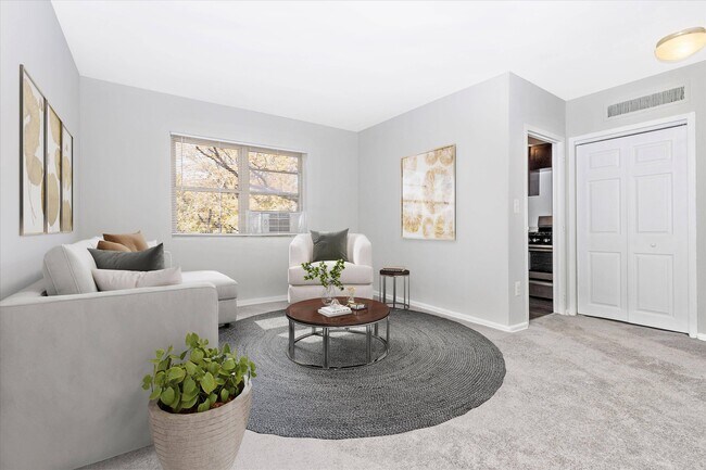 Emerald Apartments - 3554 55th Ave Hyattsville, MD - Apartments for ...