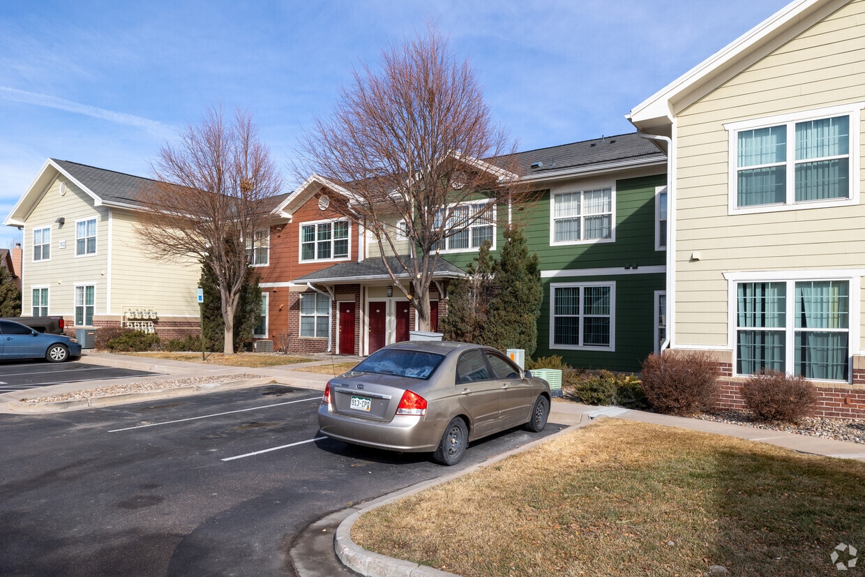 Westmeadow Peaks - 1472 Meadow Peak Vw Colorado Springs, CO 80906 ...