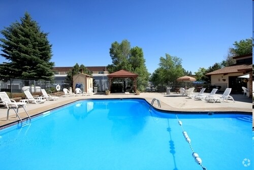 Victoria Village Townhomes Apartments for Rent with Utilities Included ...