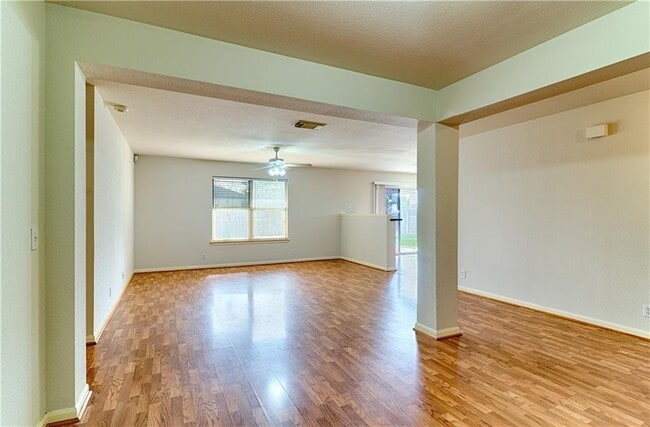 8068 Thaxton Rd, Austin, TX 78747 - House Rental in Austin, TX ...