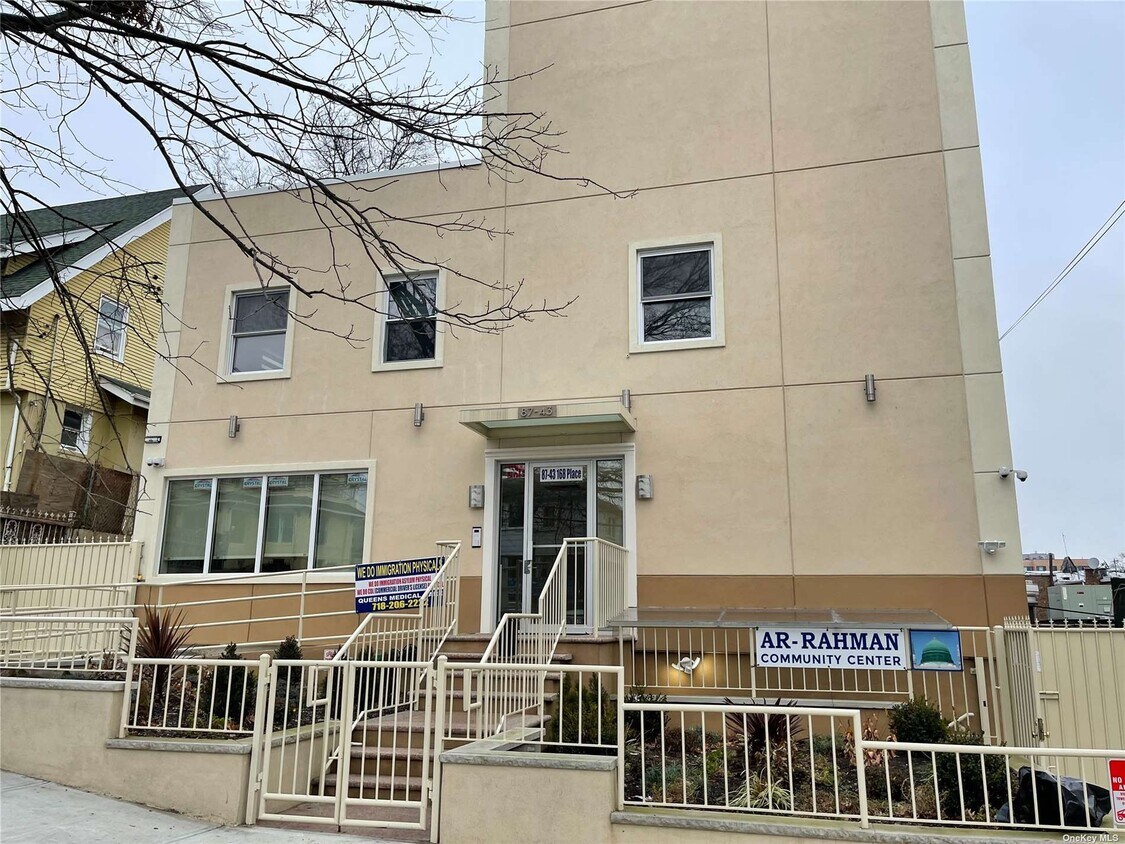 87-43 168th Pl Unit 2R, Queens, NY 11432 - Room for Rent in Queens, NY ...