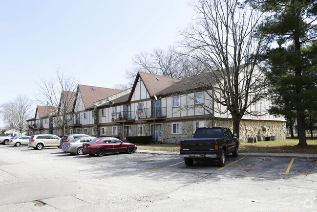 GOLFVIEW Apartments - Bristol, IN | Apartments.com