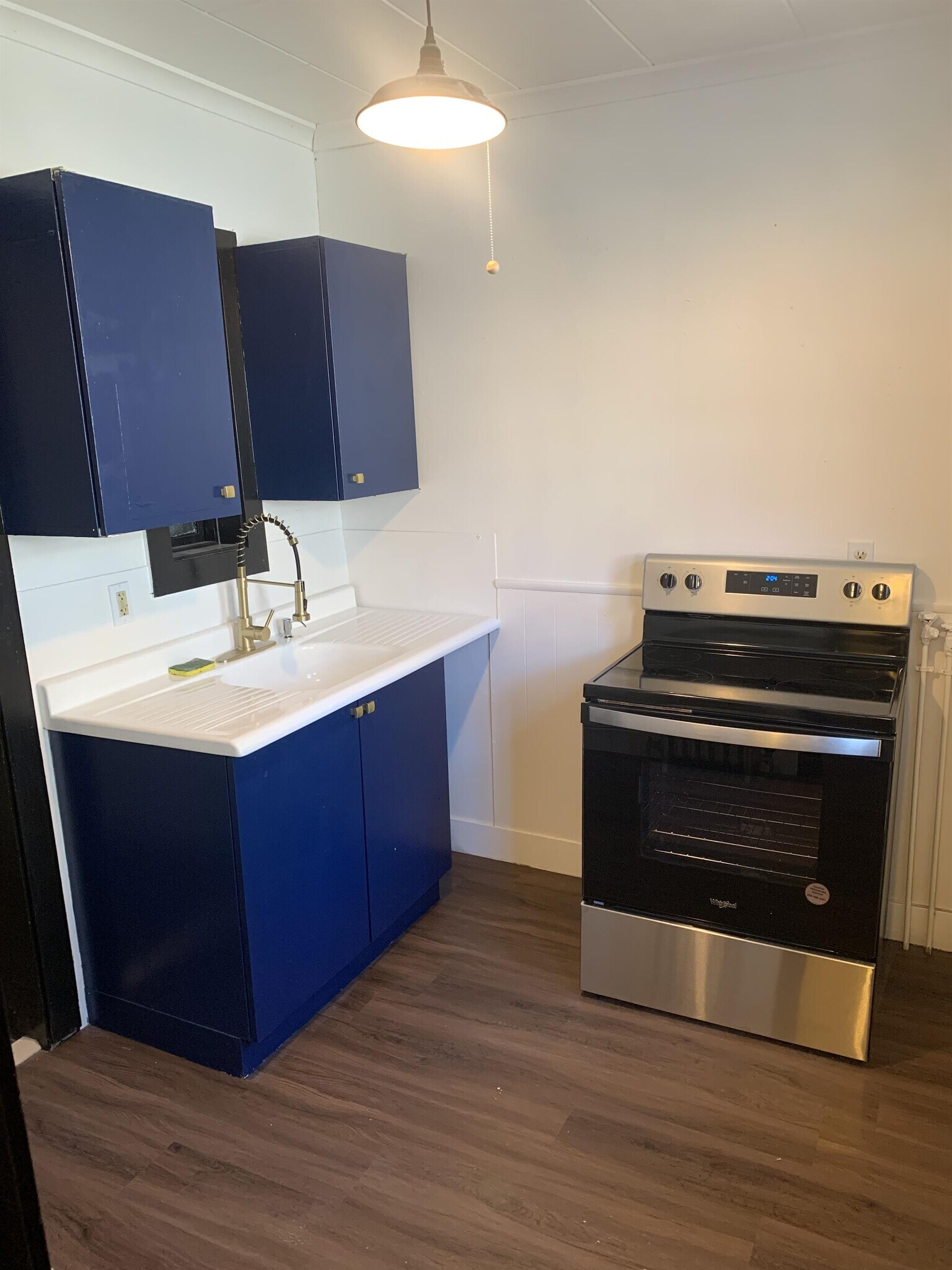 1 Exchange St Unit A1, Gorham, NH 03581 - Room for Rent in Gorham, NH ...