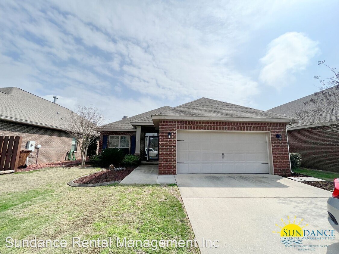 1736 Brantley Dr, Gulf Breeze, FL 32563 - House Rental in Gulf Breeze ...