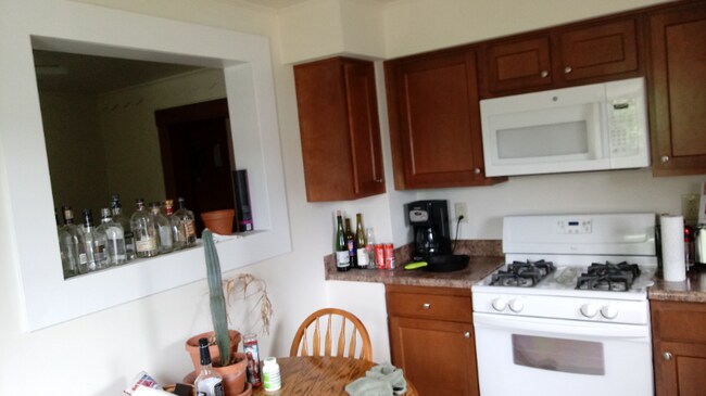 1209 State Ave Unit 2nd Floor, Coraopolis, PA 15108 | Apartments.com