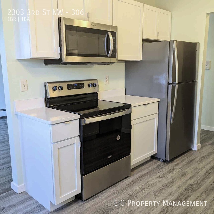 2303 3Rd St Nw Unit 306, New Brighton, MN 55112 - Room for Rent in New ...