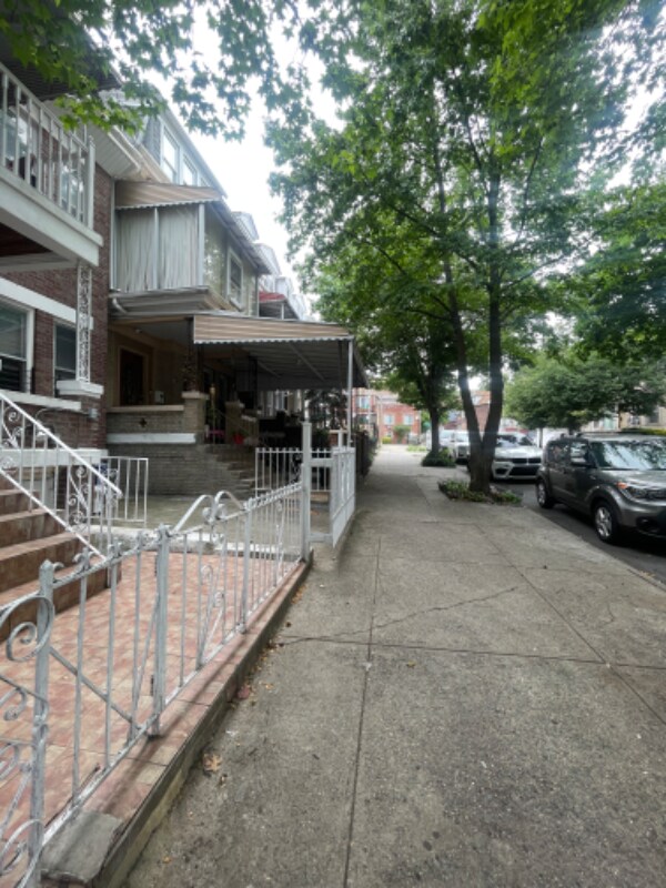 74 Barbey St, Brooklyn, NY 11207 | Apartments.com