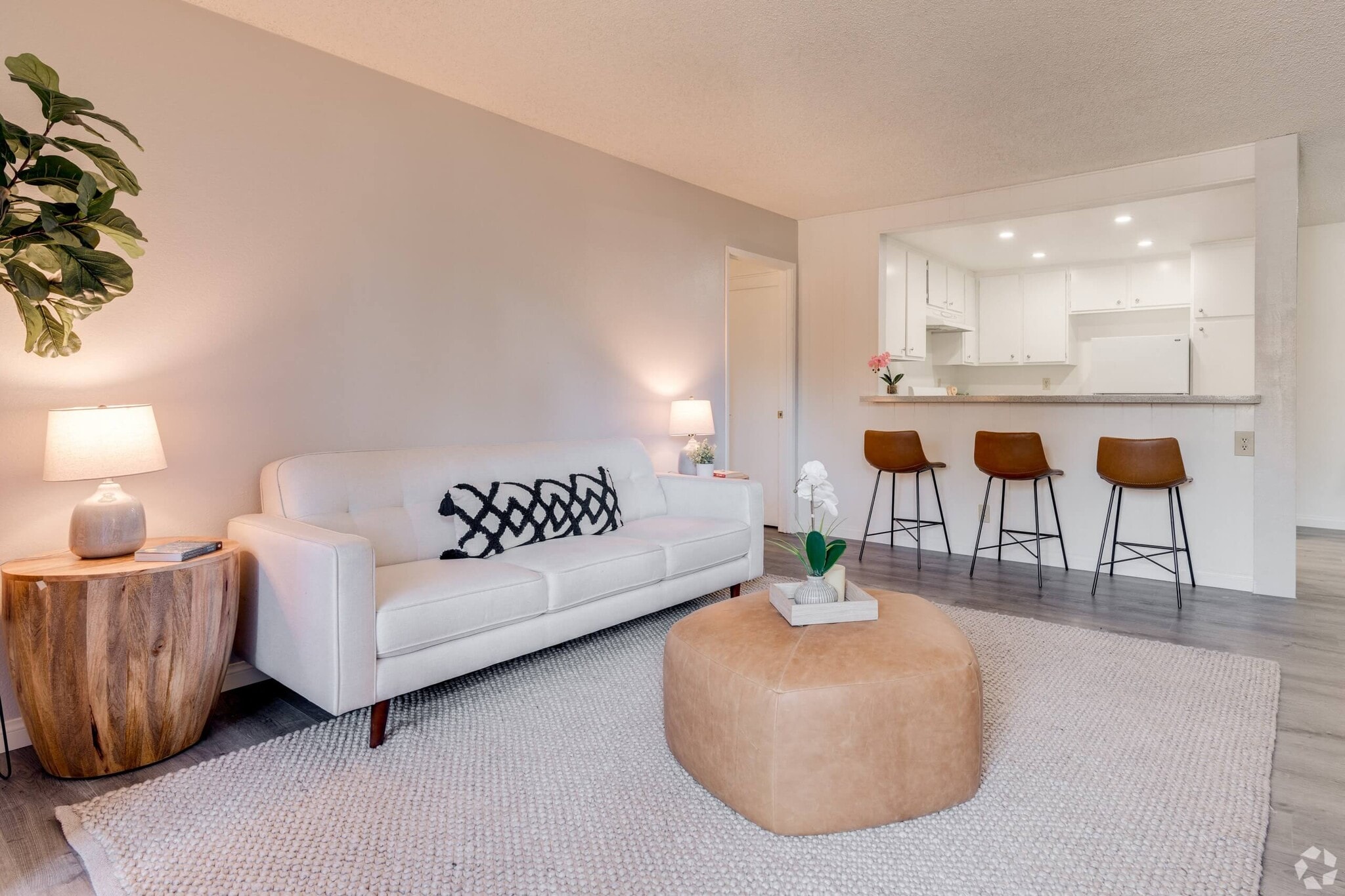 Alosta Place - 1130 E Alosta Ave Azusa, CA 91702 | Apartments.com