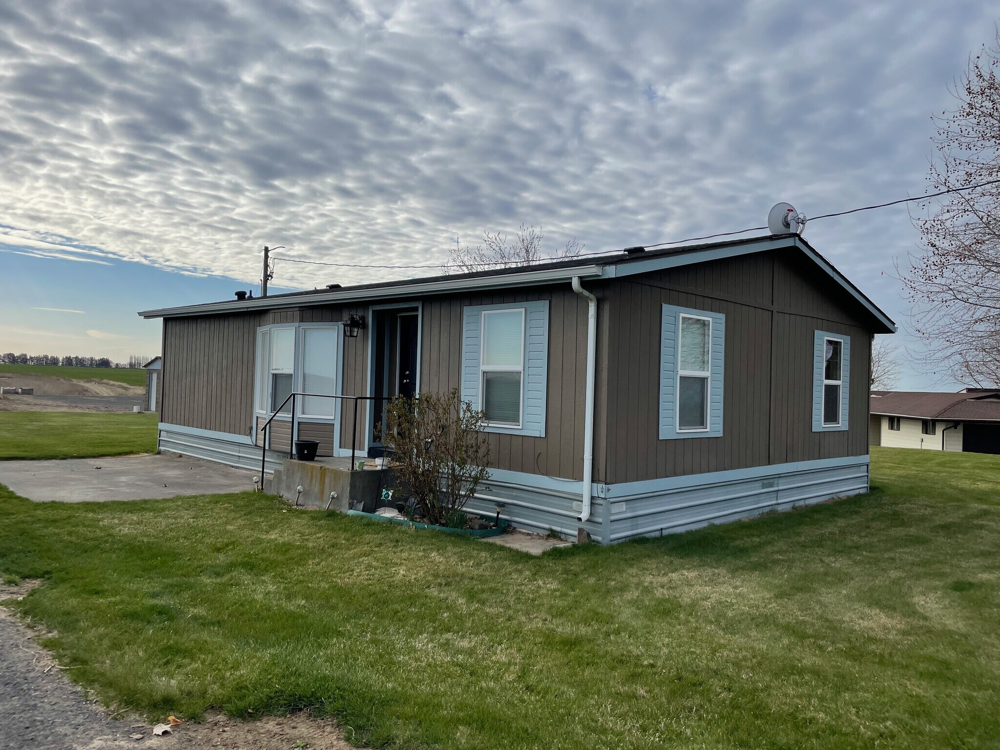 1990 Krug Rd, Connell, WA 99326 - House Rental in Connell, WA ...
