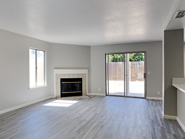 8366 Triad Cir, Sacramento, CA 95828 | Apartments.com
