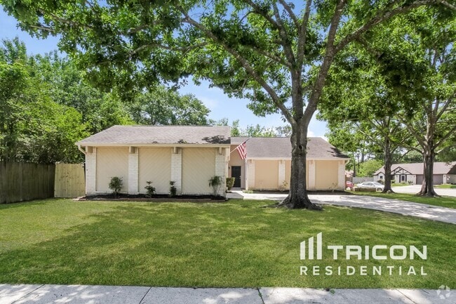 Deerbrook Estates Apartments for Rent with Hardwood Floors - Humble, TX ...