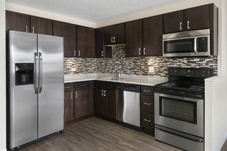 Chestnut Place Rentals - Chicago, IL | Apartments.com