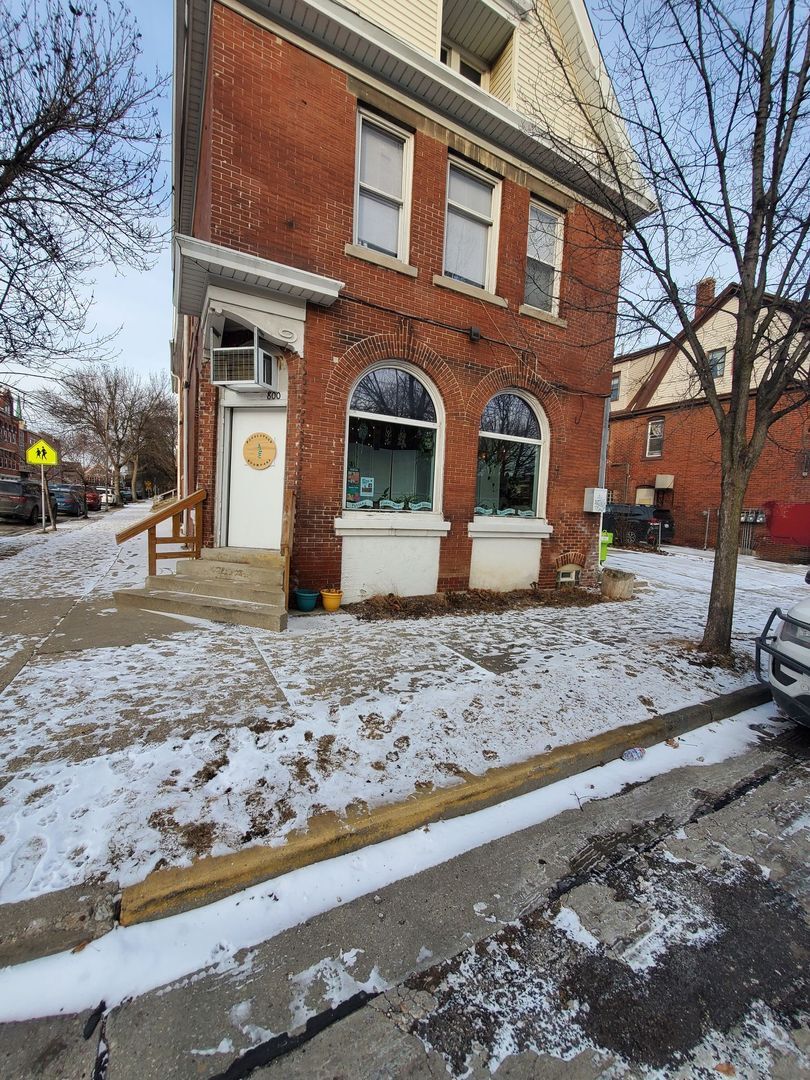 800 E Chambers St Unit 3, Milwaukee, WI 53212 - Room for Rent in ...