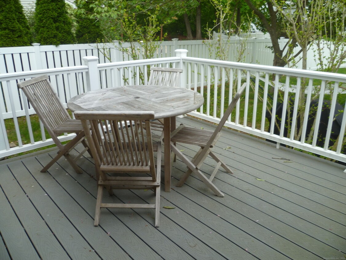 6 Sunset Ln, Clinton, CT 06413 - House Rental in Clinton, CT ...