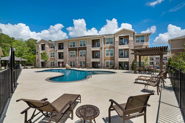 Apartments For Rent in New Summerfield TX with a Swimming Pool - 33 ...