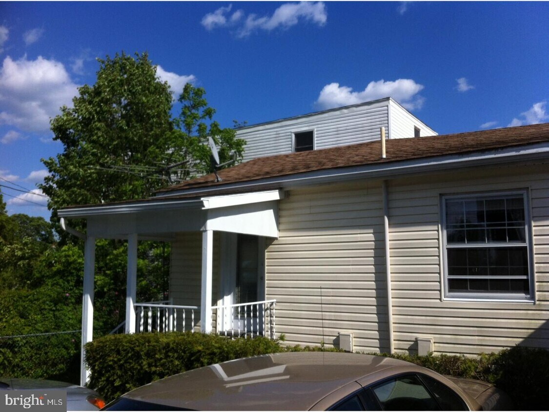 9 S Main St, Elmer, NJ 08318 - House Rental in Elmer, NJ | Apartments.com