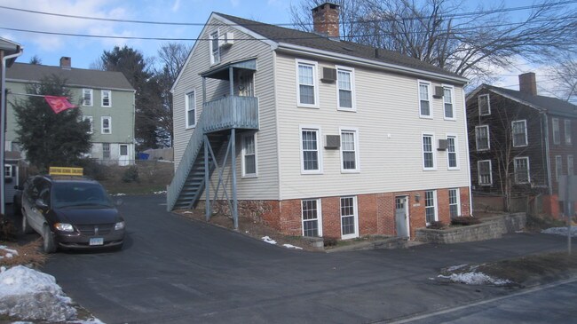 12 Elm St Unit 1, Simsbury, CT 06081 - 12 Elm St Simsbury, CT 06081 ...