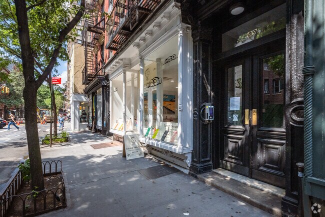89 Christopher St, New York, NY 10014 - 89 Christopher St New York, NY ...