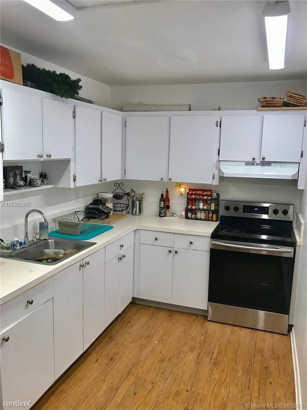6801 Indian Creek Dr Unit # B09, Miami, FL 33141 - Condo for Rent in ...