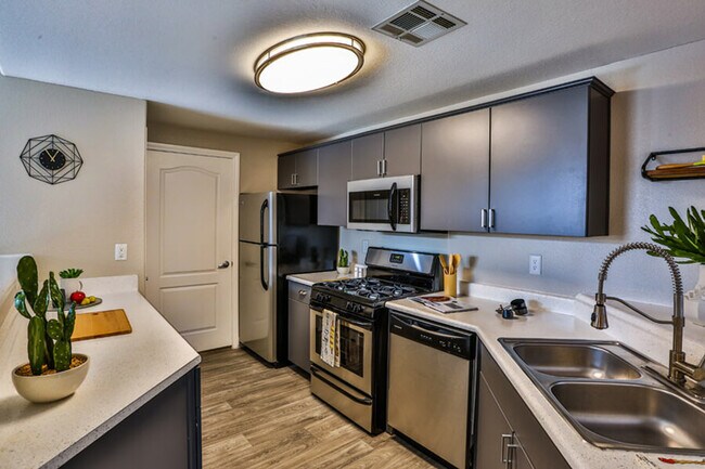 Monaco Park Apartments - 8350 W Desert Inn Rd Las Vegas, NV ...