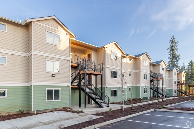24th & Main Apartments - Apartments in Hillsboro, OR | Apartments.com