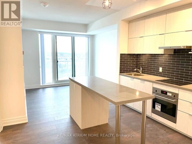 10 Rouge Valley Dr W Unité 1306, Markham, ON L6G 0G9 - Appartement à ...