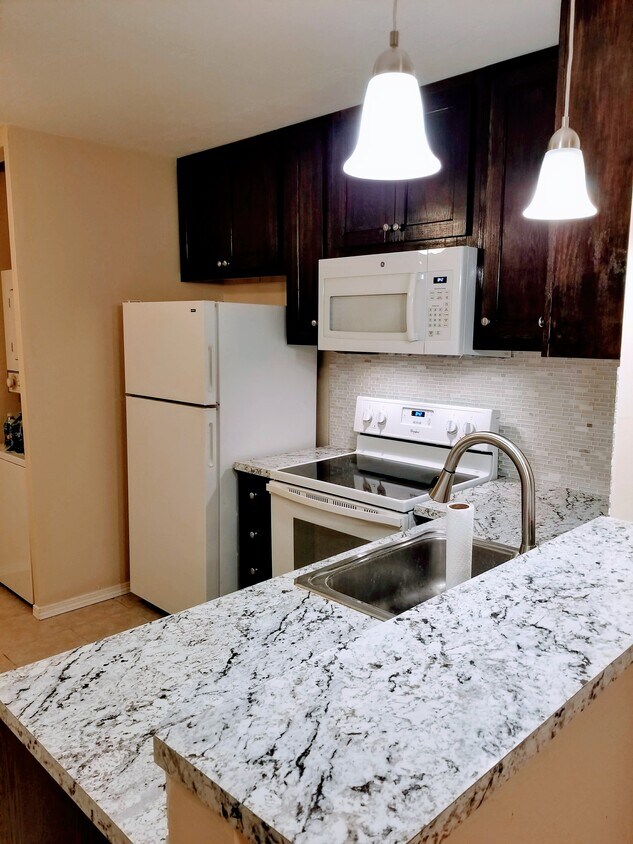 6101 N Brookline Ave Unit 4, Oklahoma City, OK 73112 - Condo for Rent in Oklahoma City, OK ...