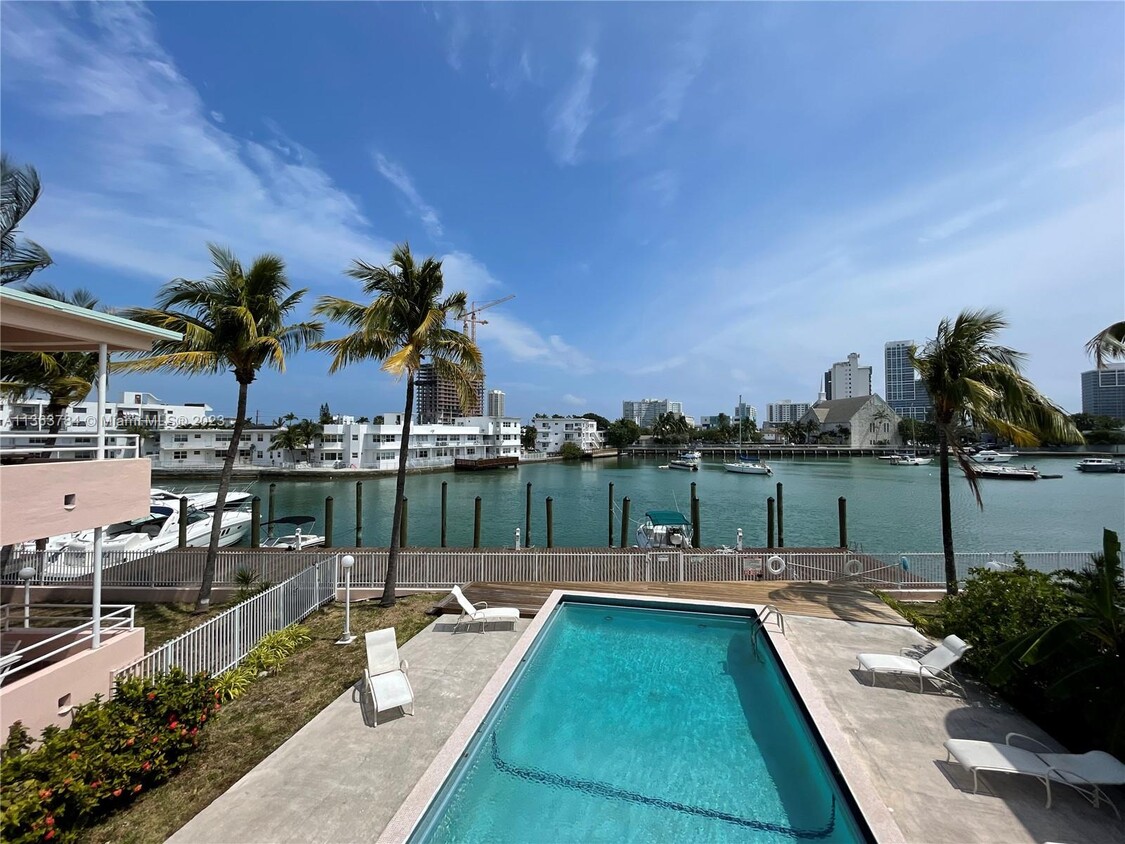 6881 Bay Dr Unit 17, Miami Beach, FL 33141 - Condo for Rent in Miami ...