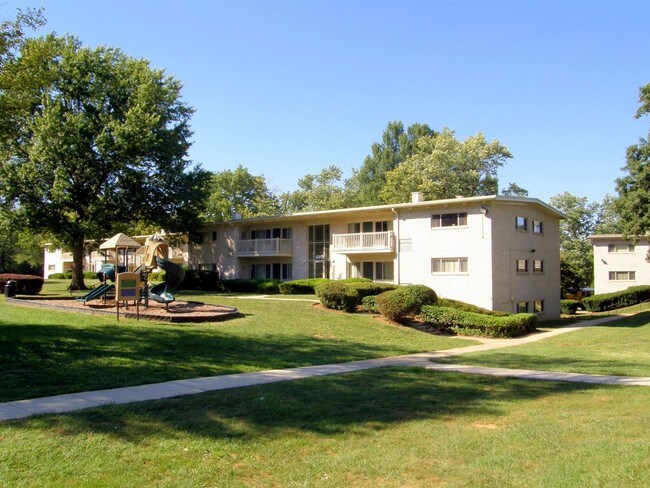 Halpine View Apartments - Rockville, MD | Apartments.com