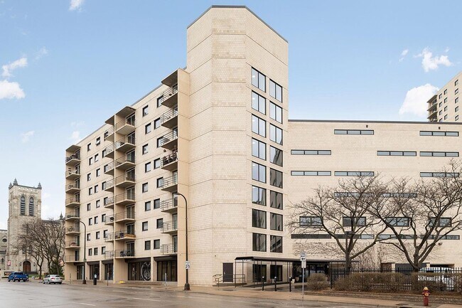 1200 Nicollet Mall Unit 914, Minneapolis, MN 55403 - Condo for Rent in ...