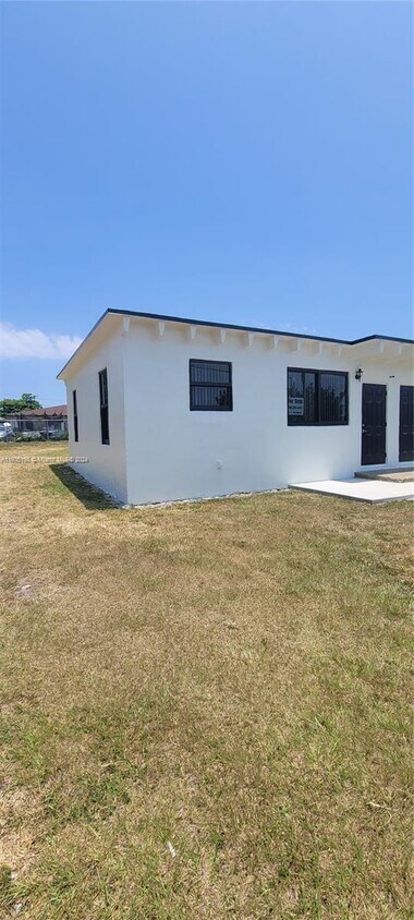 11839 SW 214th St Unit 41, Miami, FL 33177 - Room for Rent in Miami, FL ...