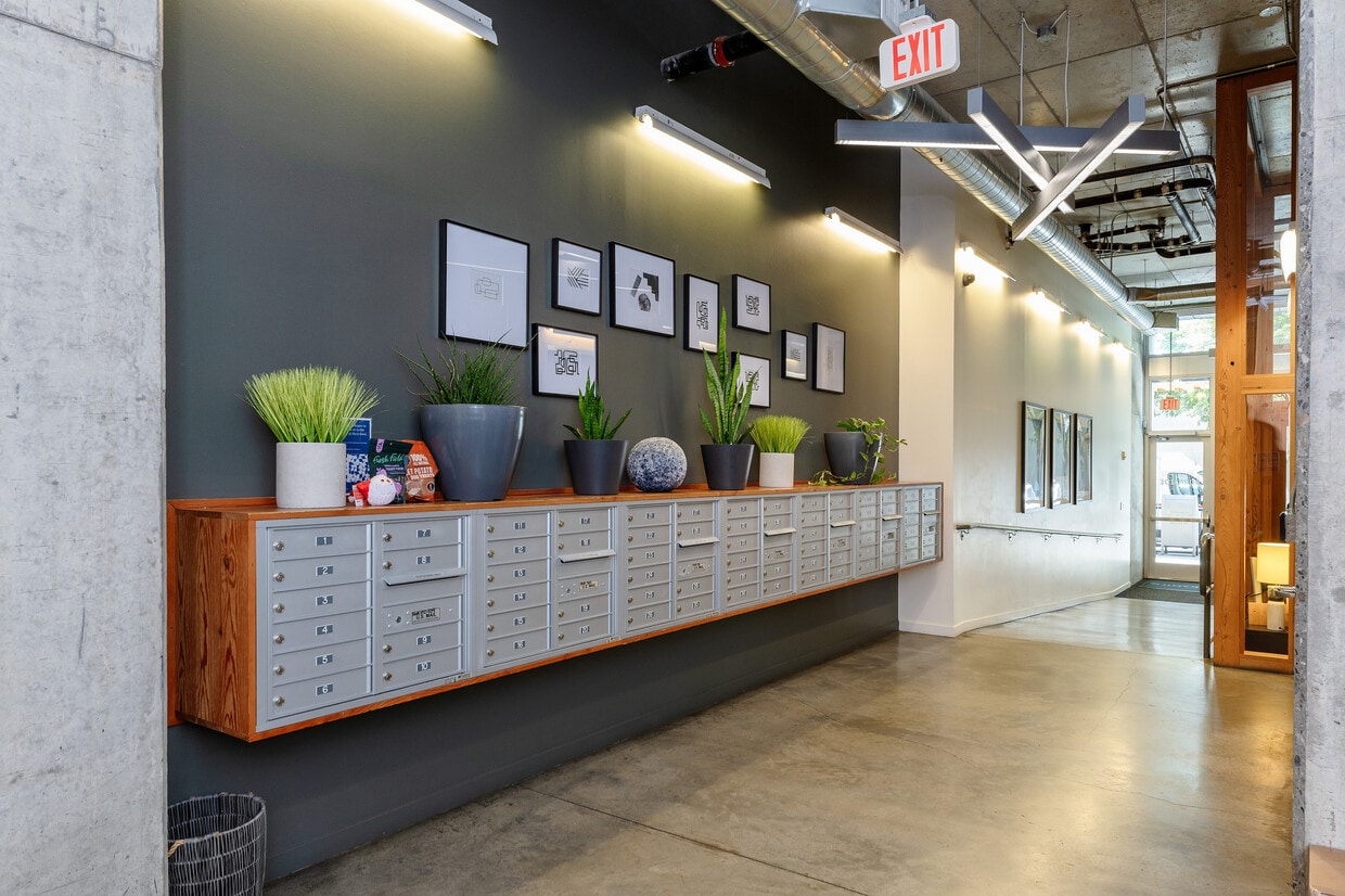 The Lower Burnside Lofts - 60 Se 10th Ave Portland, OR 97214 ...