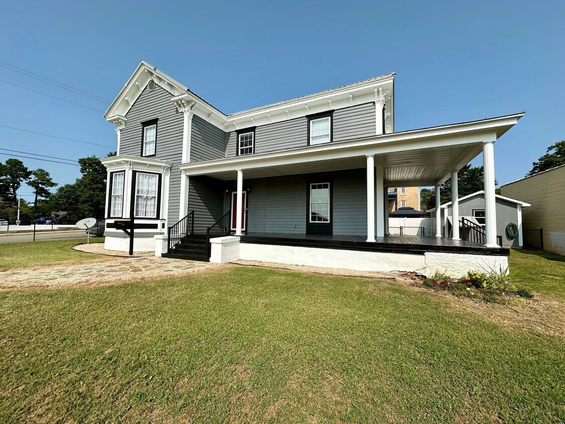 321 E 4th St, Chase City, VA 23924 - House Rental in Chase City, VA ...