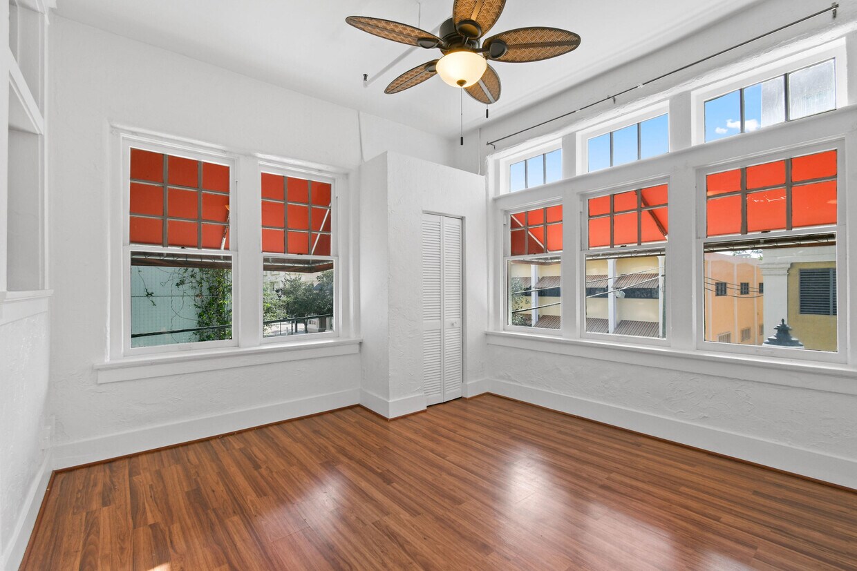 310 S Dixie Hwy Unit 10, West Palm Beach, FL 33401 - Room for Rent in ...